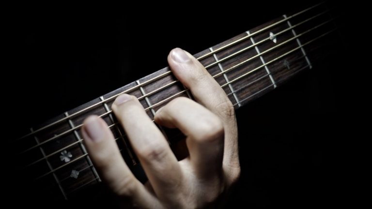 A7 Guitar Chord - Six Ways To Play A7 On Guitar FREE LESSON