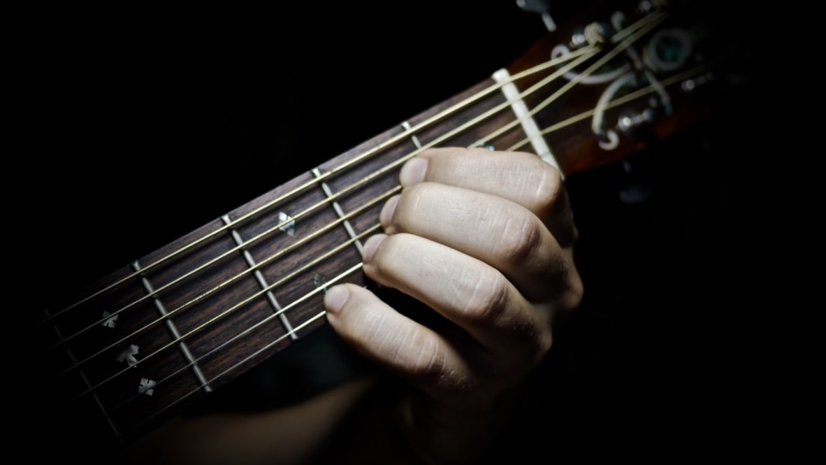 A7 Guitar Chord - Six Ways To Play A7 On Guitar FREE LESSON