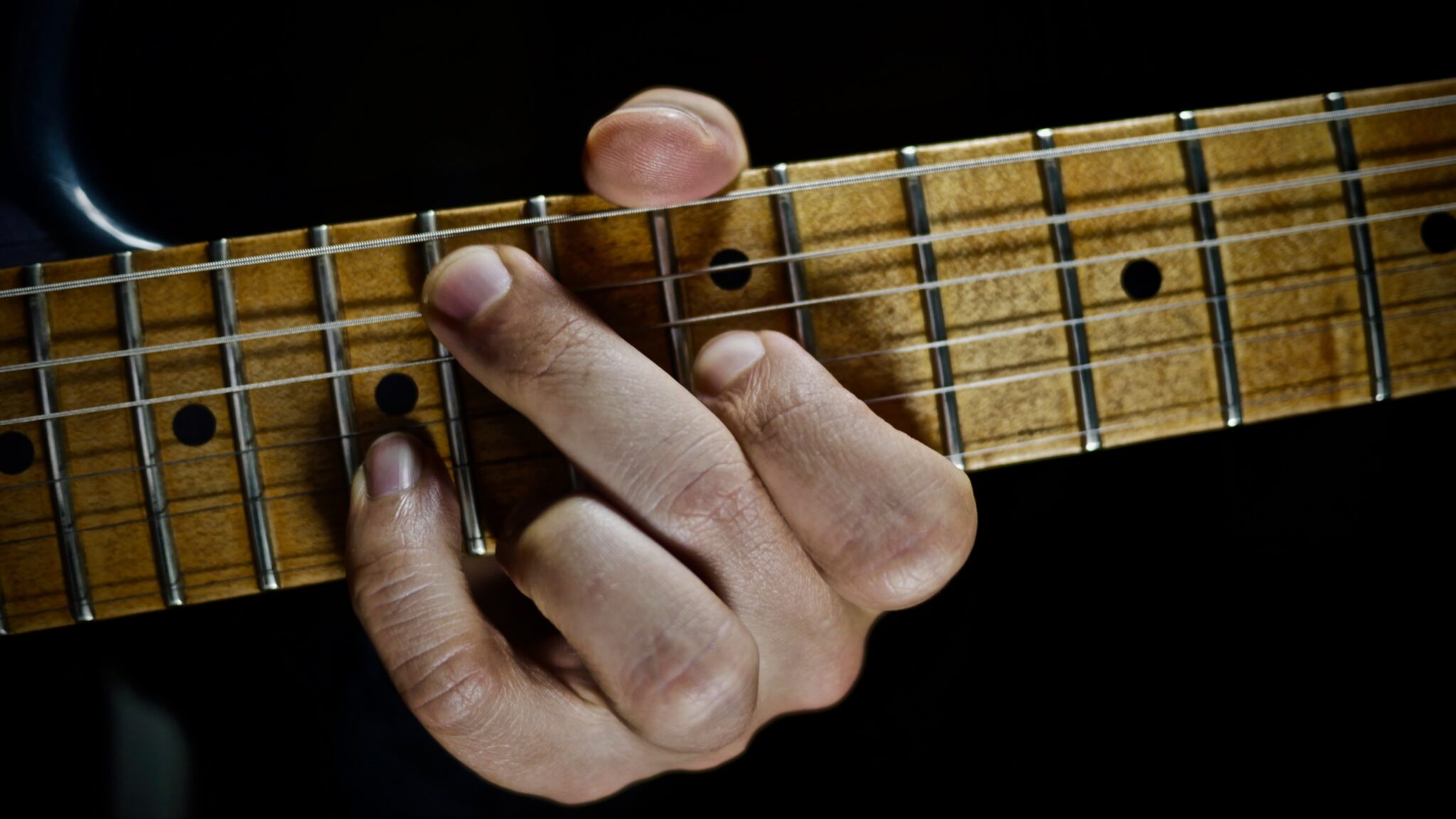 The Gmaj7 Guitar Chord - 11 Ways To Play It